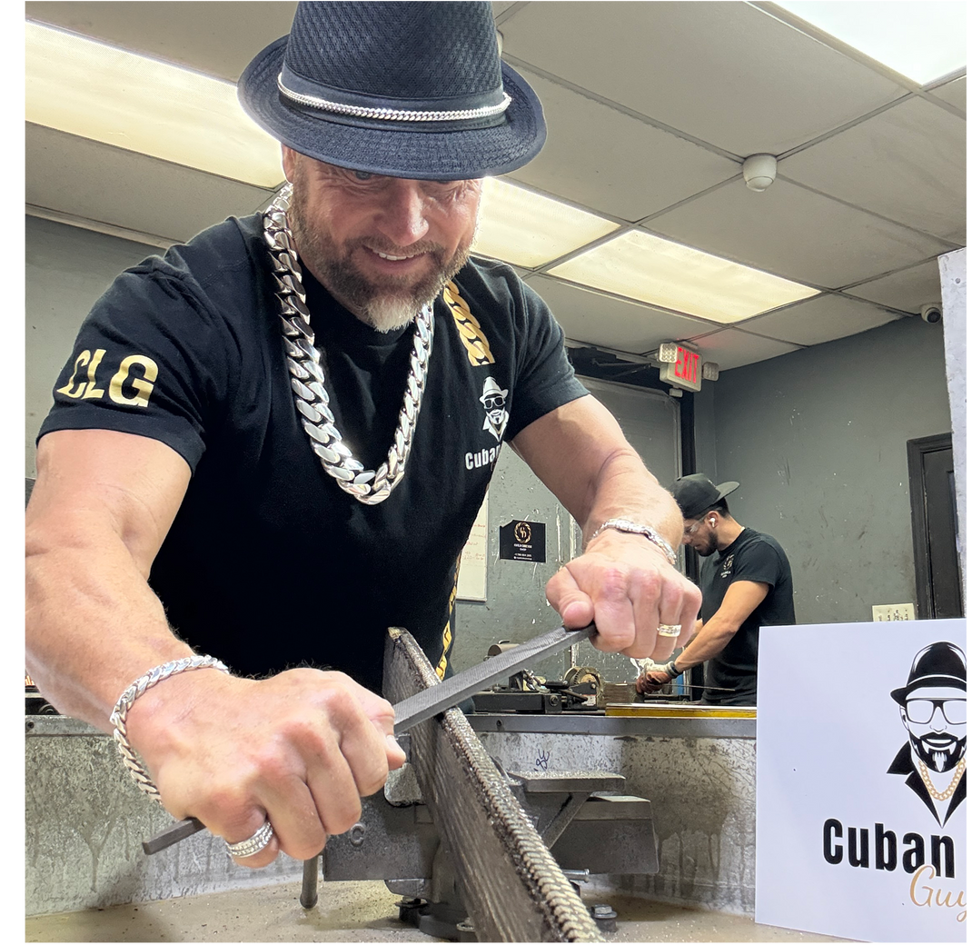 Cuban Link Guy