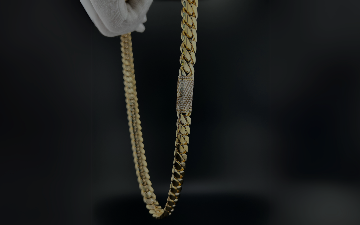 Cuban Link Guy